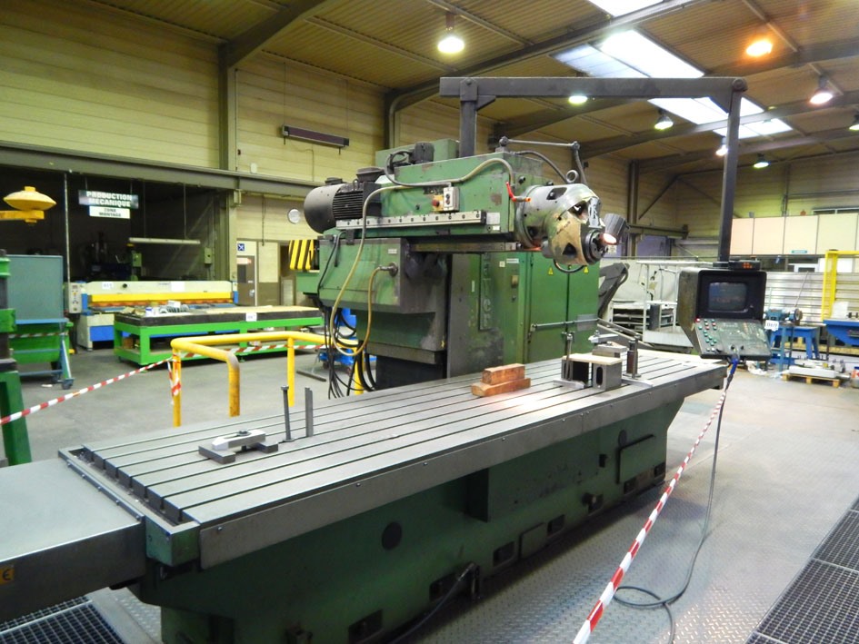 Zayer - X: 3550 - Y: 1016 - Z: 1016 mm CNC | Universal Milling machines ...