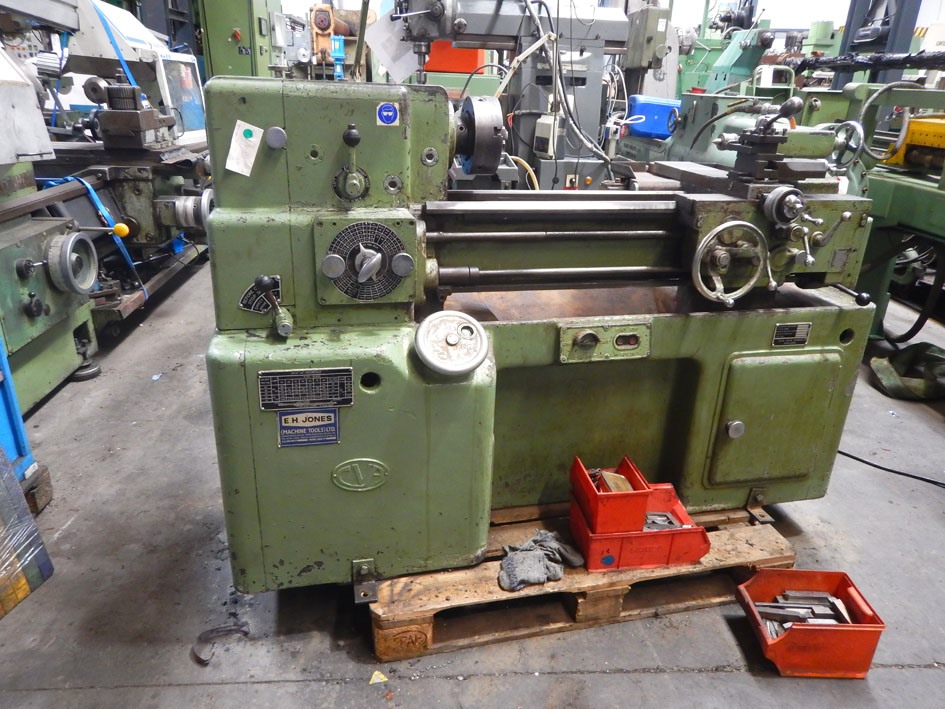 Used Centre lathes CVA O 330 x 660 mm N 10662