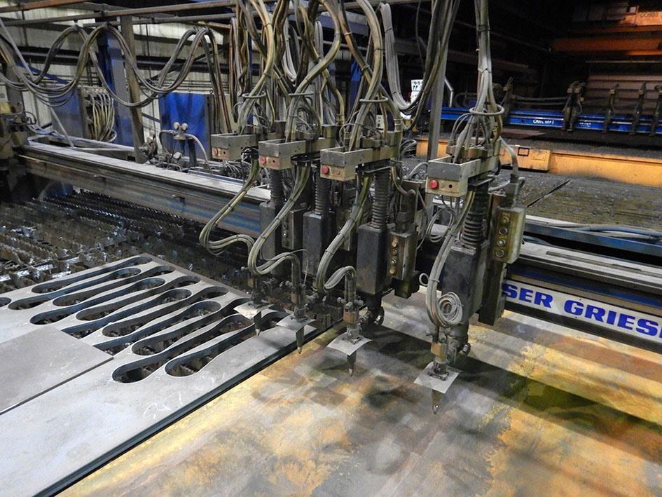 Used Gas cuttingmachines (gas + plasma), Messer Griesheim - 24 000 x ...