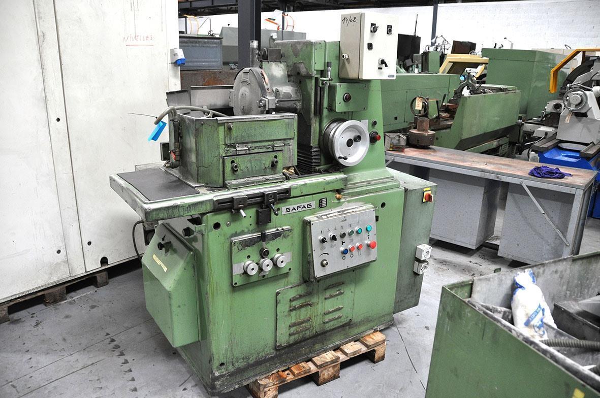 Used Surface grinders with horizontal spindle, Safag - with tilting ...