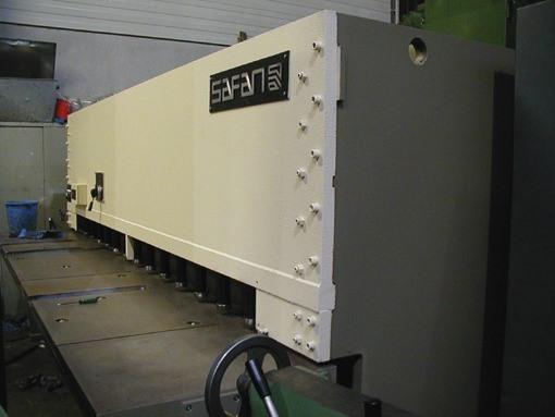 D'Occasion Cisailles guillotine, hydraulique, Safan - HSV 31/13 N° 2558 *05