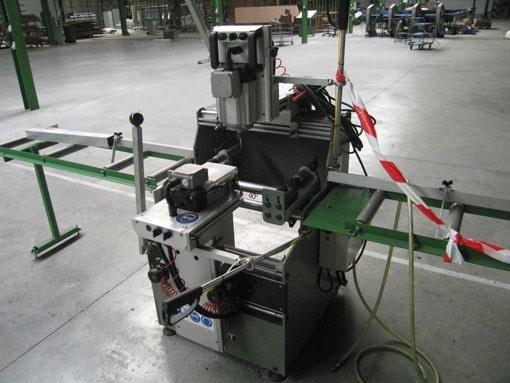 D'Occasion Scies non-ferreuses, Calvet - O - 2 -P milling/drilling ...