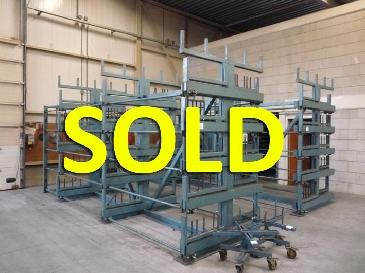 Used Storage & retrievel systems / Containers, ZM - 6 armed stacking ...