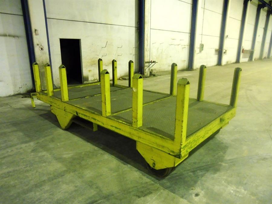 Used Vehicles (lift trucks - loading - cleaning etc), Loading trolley ...