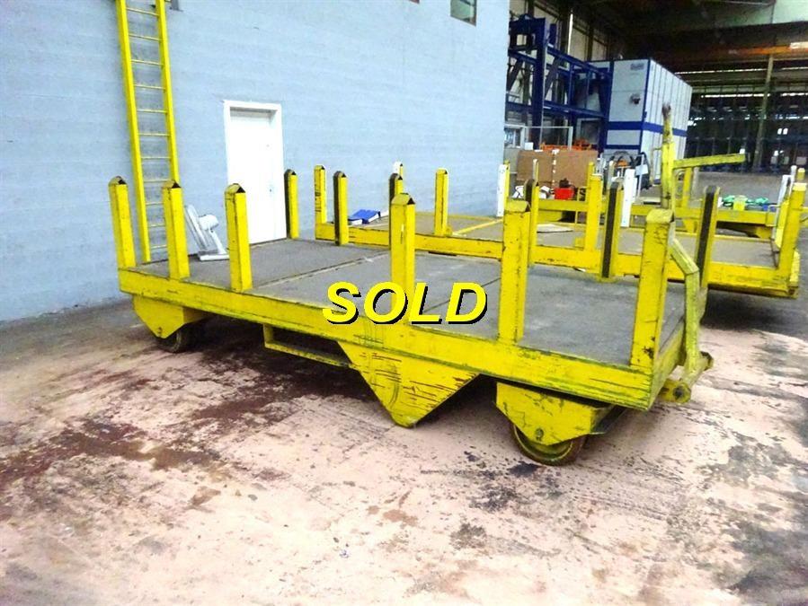 Used Vehicles (lift trucks - loading - cleaning etc), Loading trolley ...