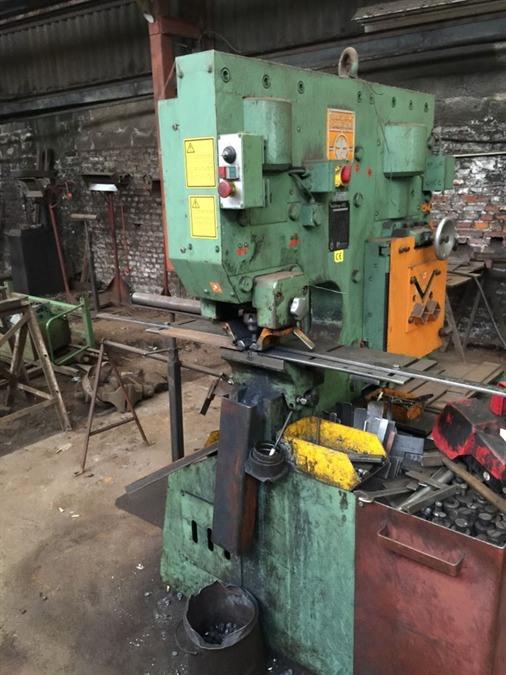 Gebruikte Ponsmachines & Ponsnibbelmachines, Peddinghaus Peddimax 602 - 60 ton N° 8609