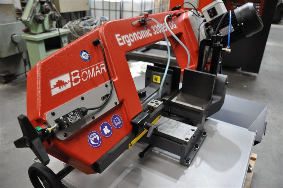 Bomar - 320.250 DG | Scies a ruban, N° 0996